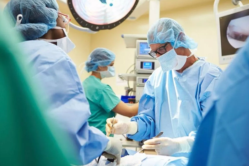 Hip Revision Surgery Specialist in Chevy Chase, MD - Dr. Siram